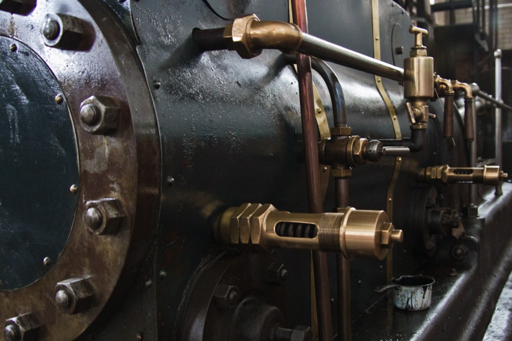Steam at Coldharbour - Coldharbour Mill